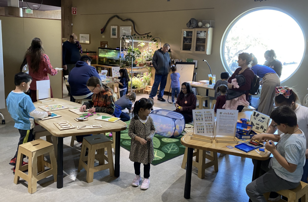 Math Rooms - MathHappens